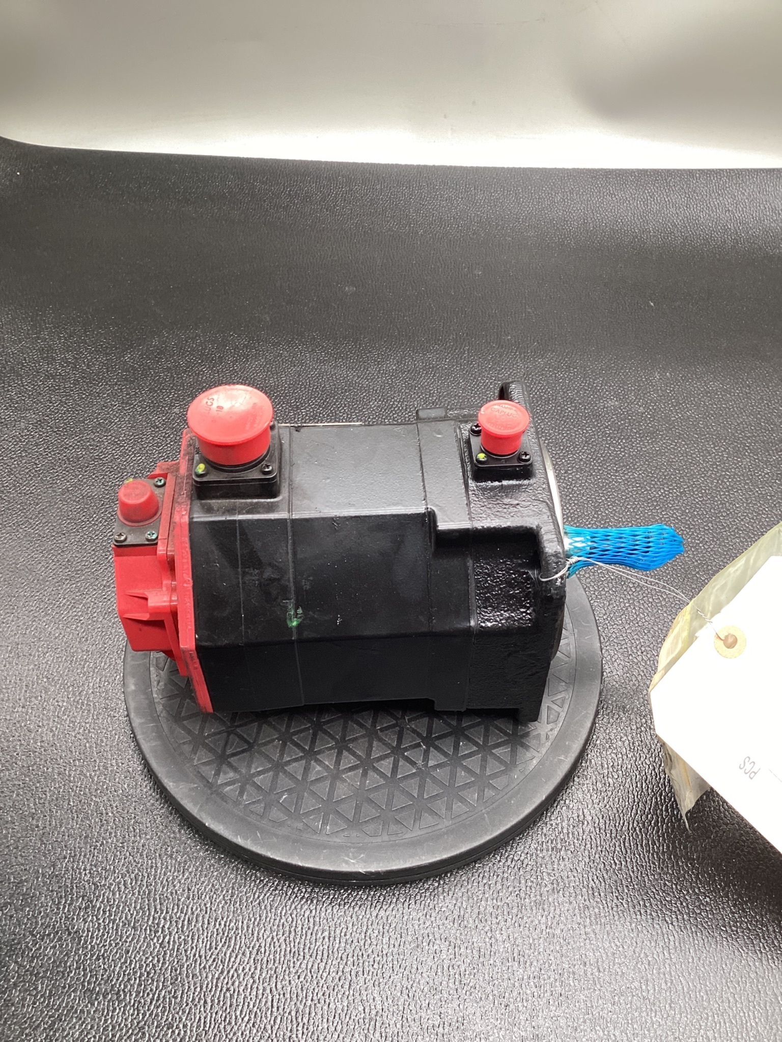 Used FANUC A06B-0235-B605 Servo and Spindle Motors IGAM1980193
